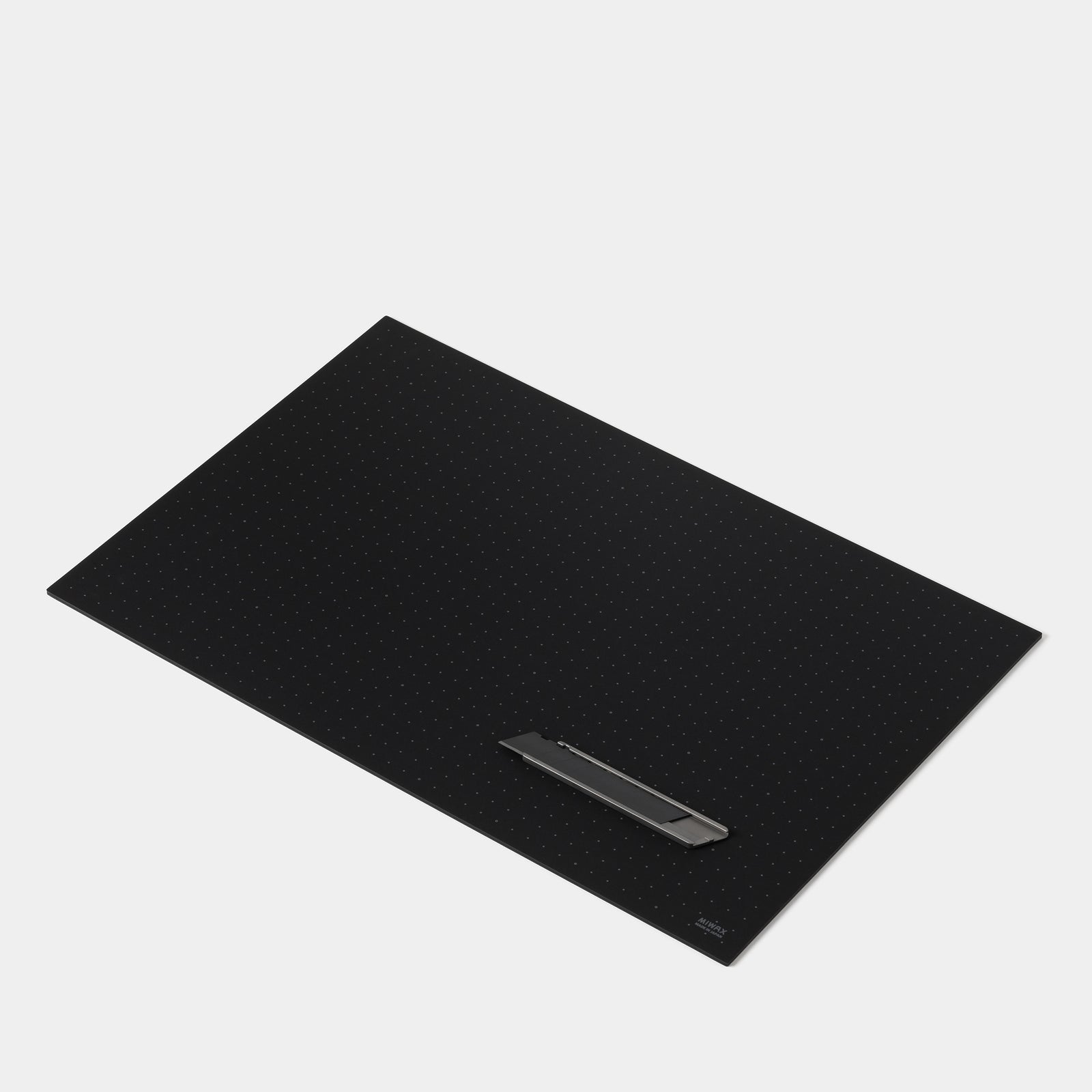 Miwax Cutting Mat by Yoshinori Narita – Good Design Award Winner