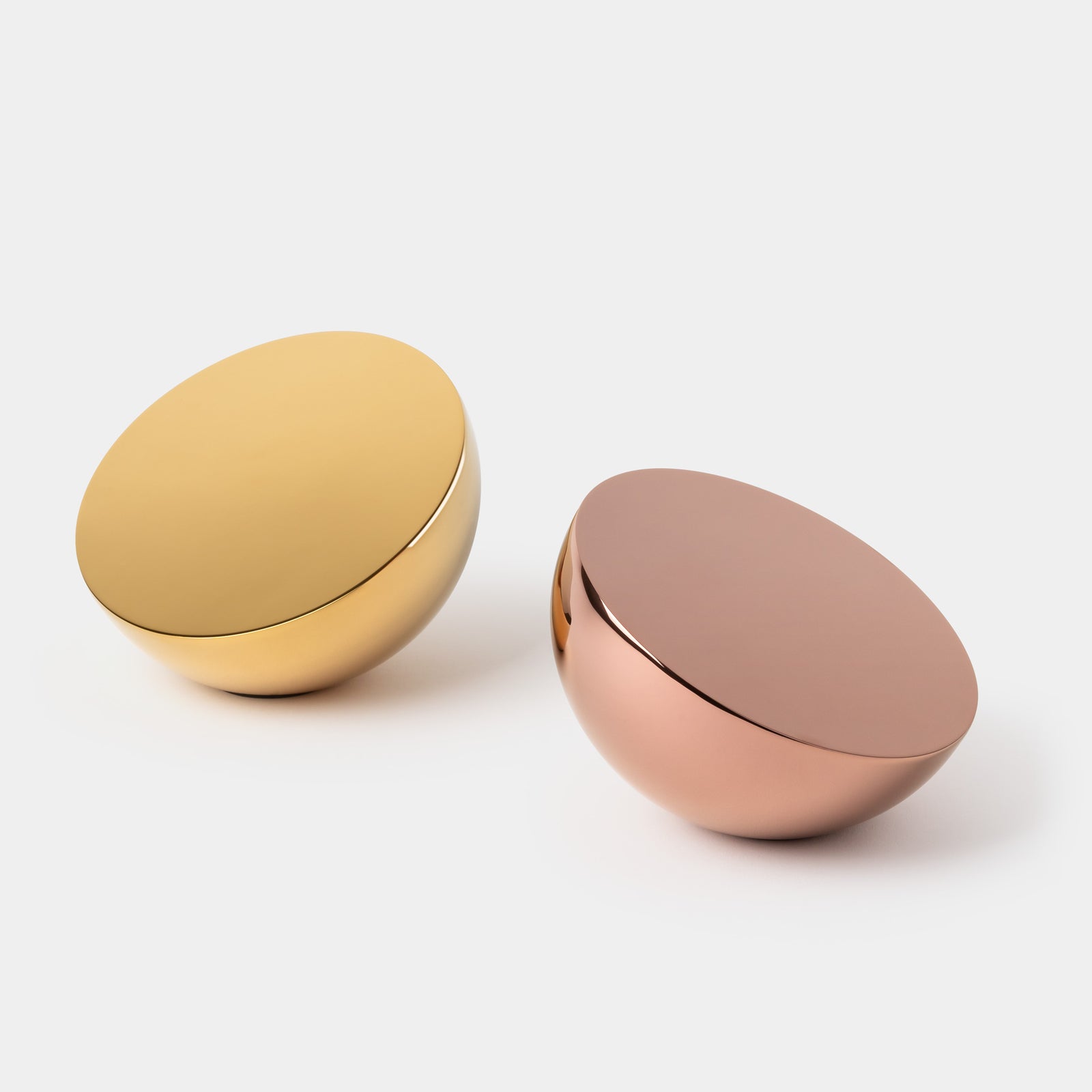 Aura Table Mirror by Bjørn van den Berg for New Works